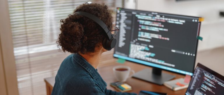 Exploring Domain-Driven Design (DDD).